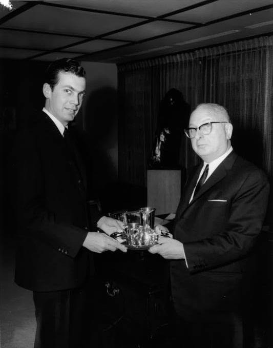 The true history and sinister origin of Bronfman family wealth - Frank ...