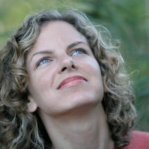 Susan Dones: When I First Saw Sara Bronfman She Was Kissing and Hugging ...